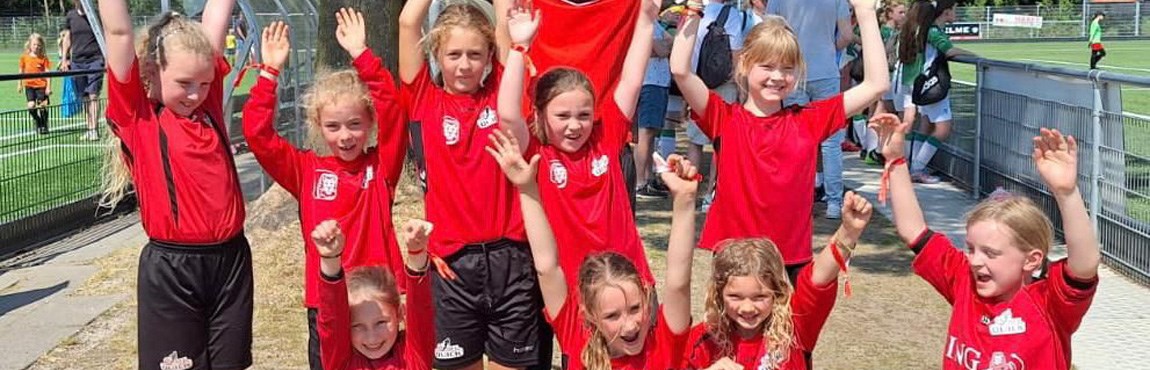 Veel doelpunten en ijsjes voor MO9 - Voetbalvereniging AFC Quick 1890 ...