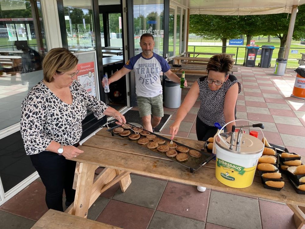 Dankjulliewel harde werkers! - ATC'65