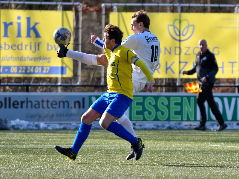 Middagje prijsschieten in Hattem doet AGOVV goed - AGOVV