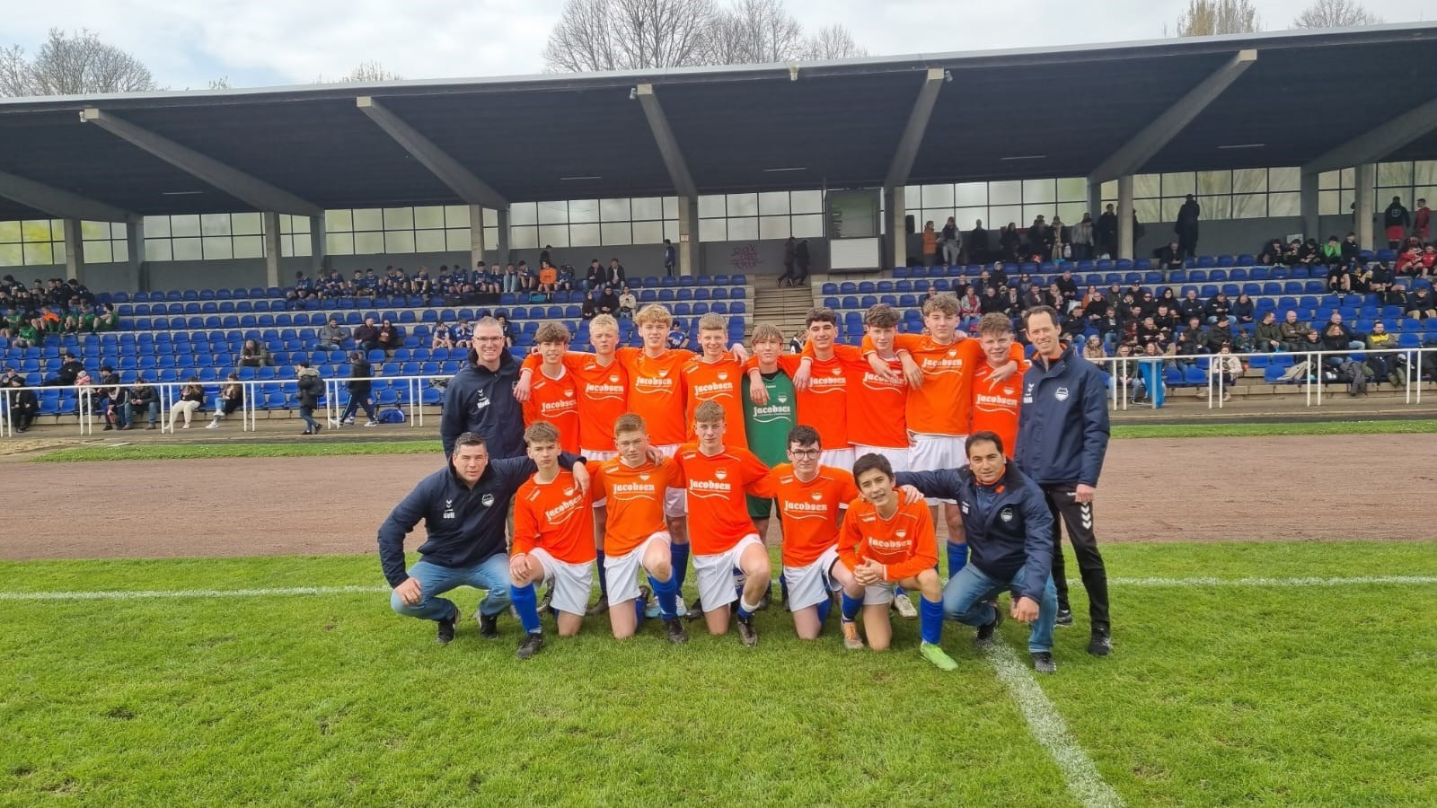 Alphia JO15-1 doet goede zaken in Duitsland - v.v. Alphia