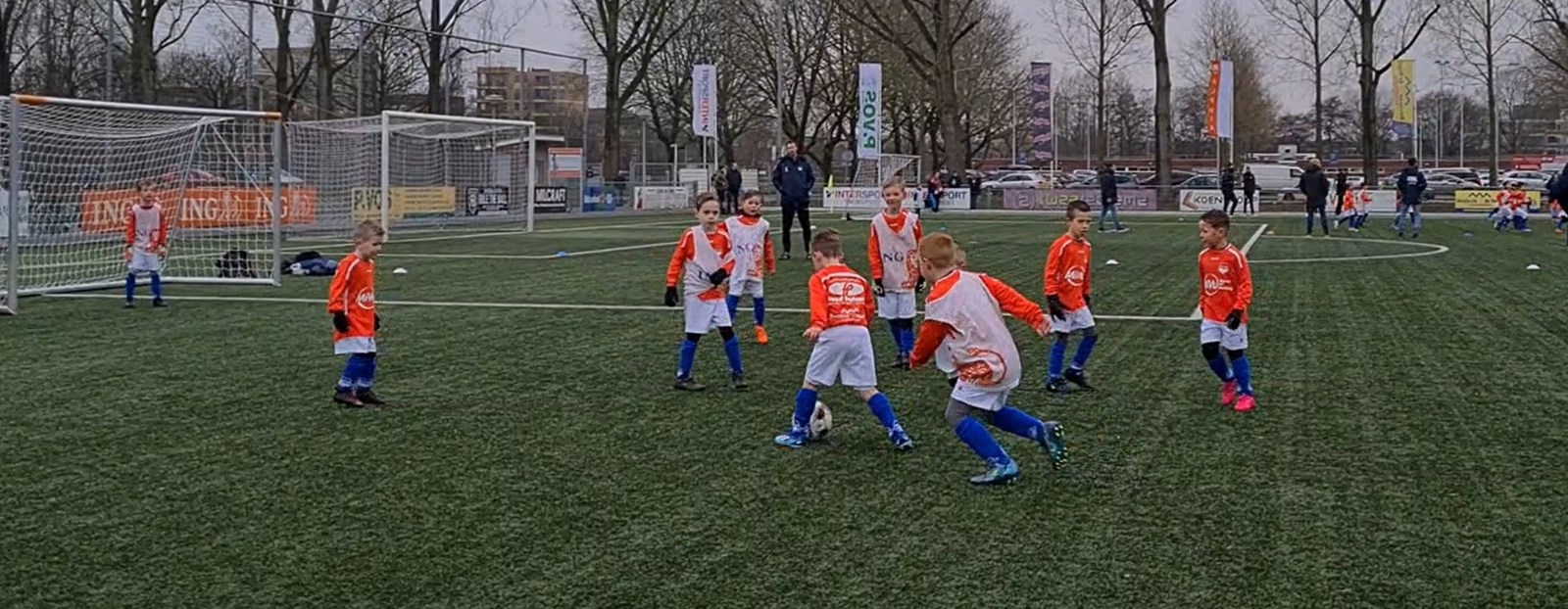 JO8-teams bereiden zich voor op competitie - v.v. Alphia