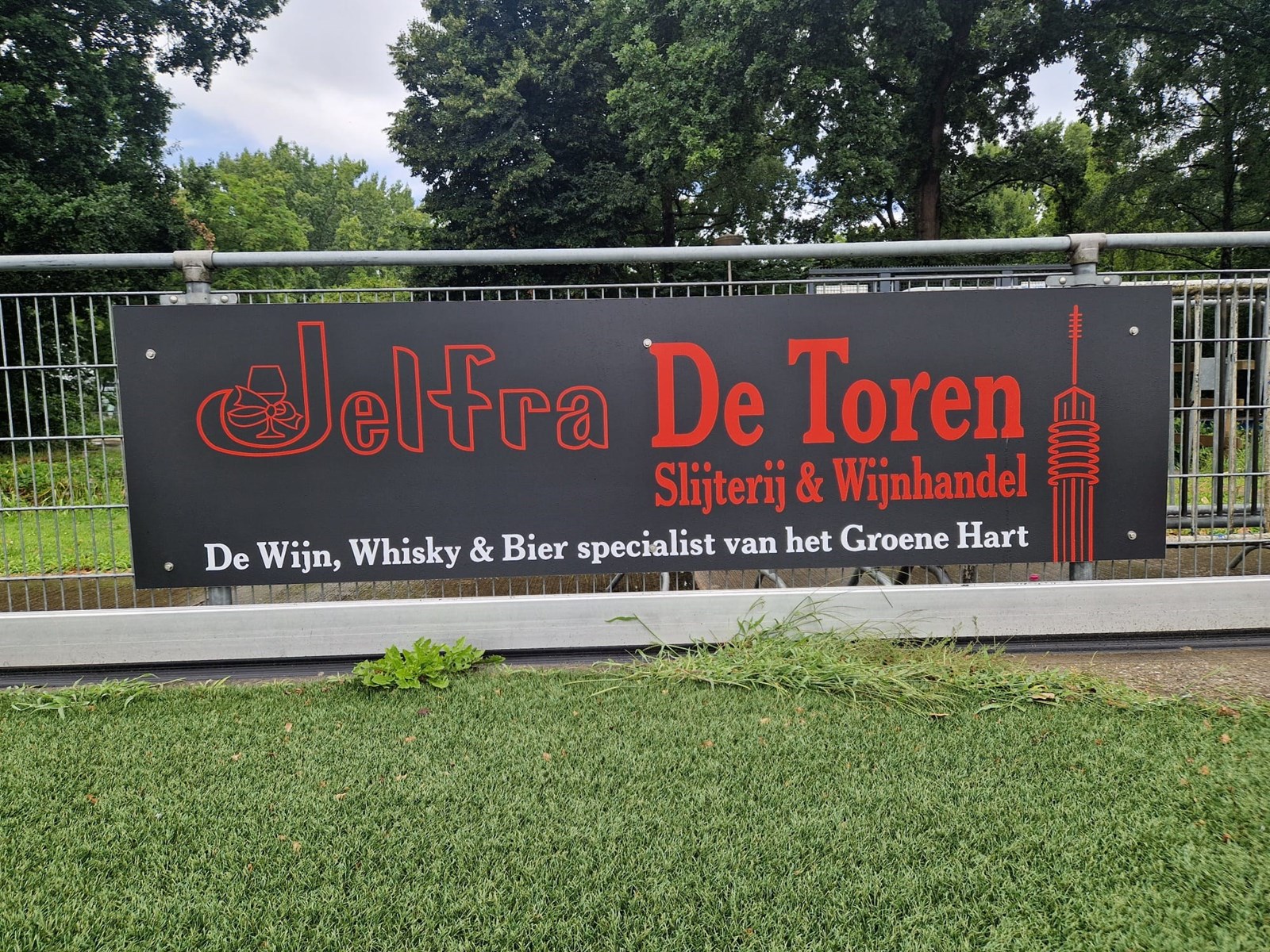 Alphia verwelkomt zeven nieuwe sponsors - v.v. Alphia