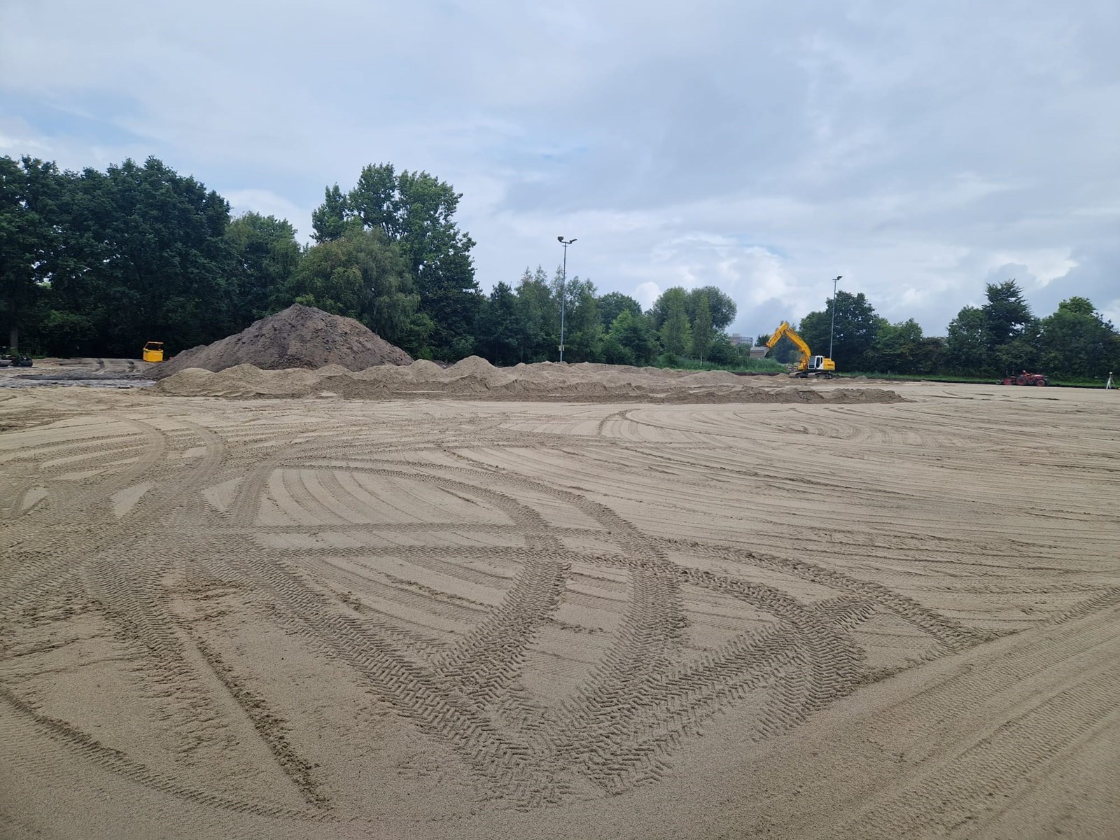 Aanleg kunstgrasveld 2 verloopt volgens planning - v.v. Alphia