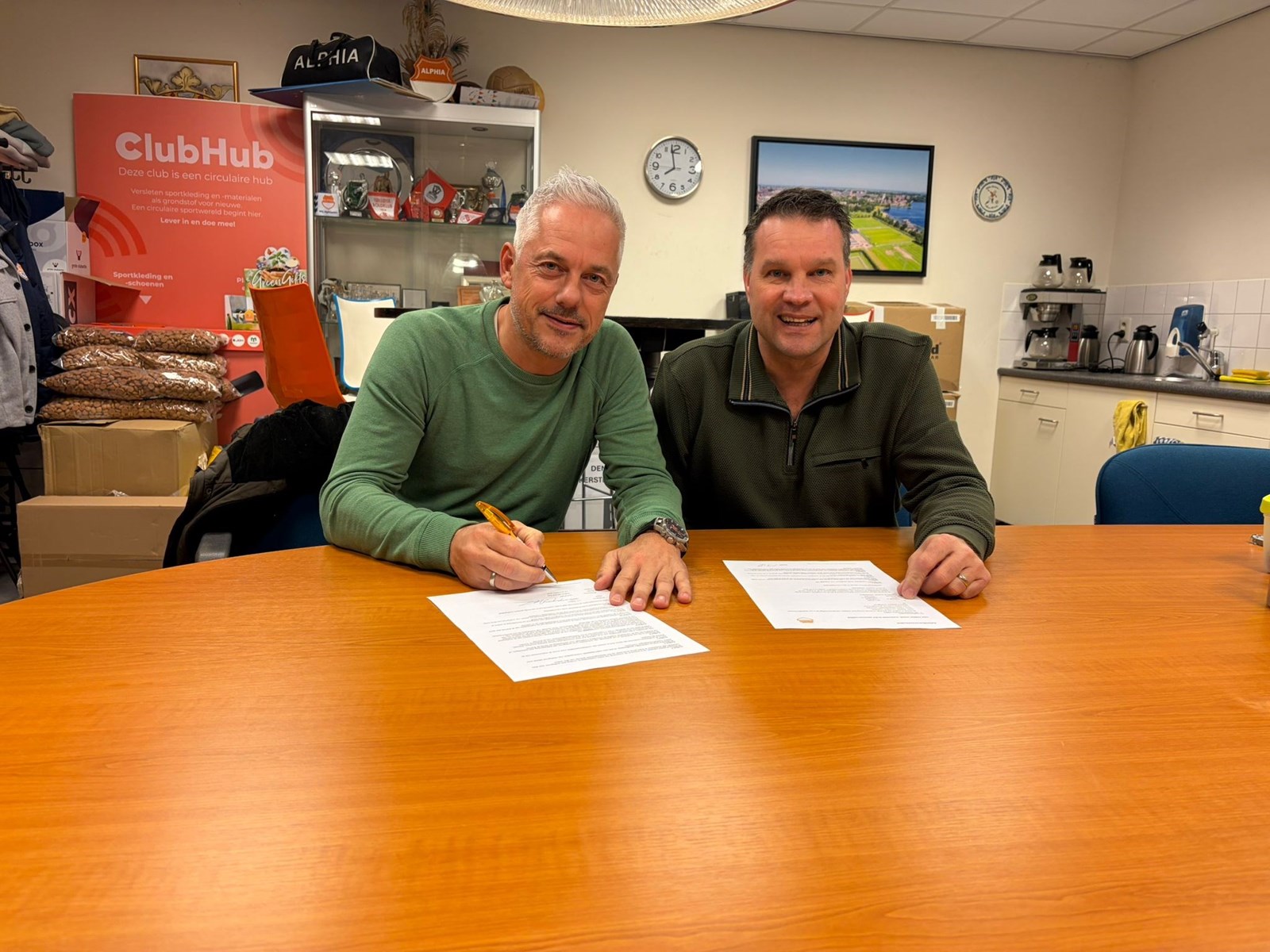 Alphia stelt Alex Redel aan als nieuwe hoofdtrainer per seizoen 2026 ...