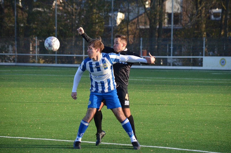 Ruime zege VVA op FC Axel: 3e hattrick Sam Capello - www.arendskerke.nl