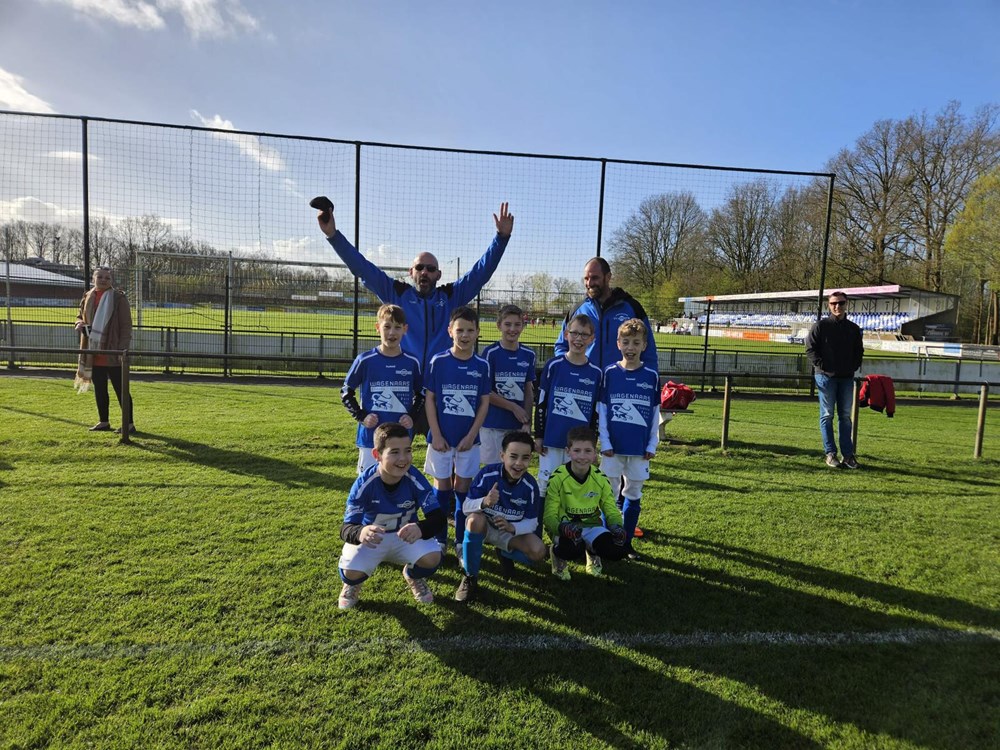 JO10-4 Kampioen derde fase! - Avanti31