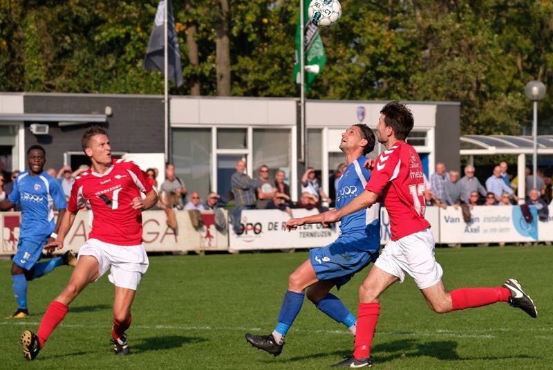 FC Axel 1 speelt 0-0 gelijk. - FC Axel