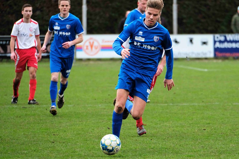FC AXEL 1 SPEELT GELEIJK TEGEN HELLEVOETSLUIS. - FC Axel