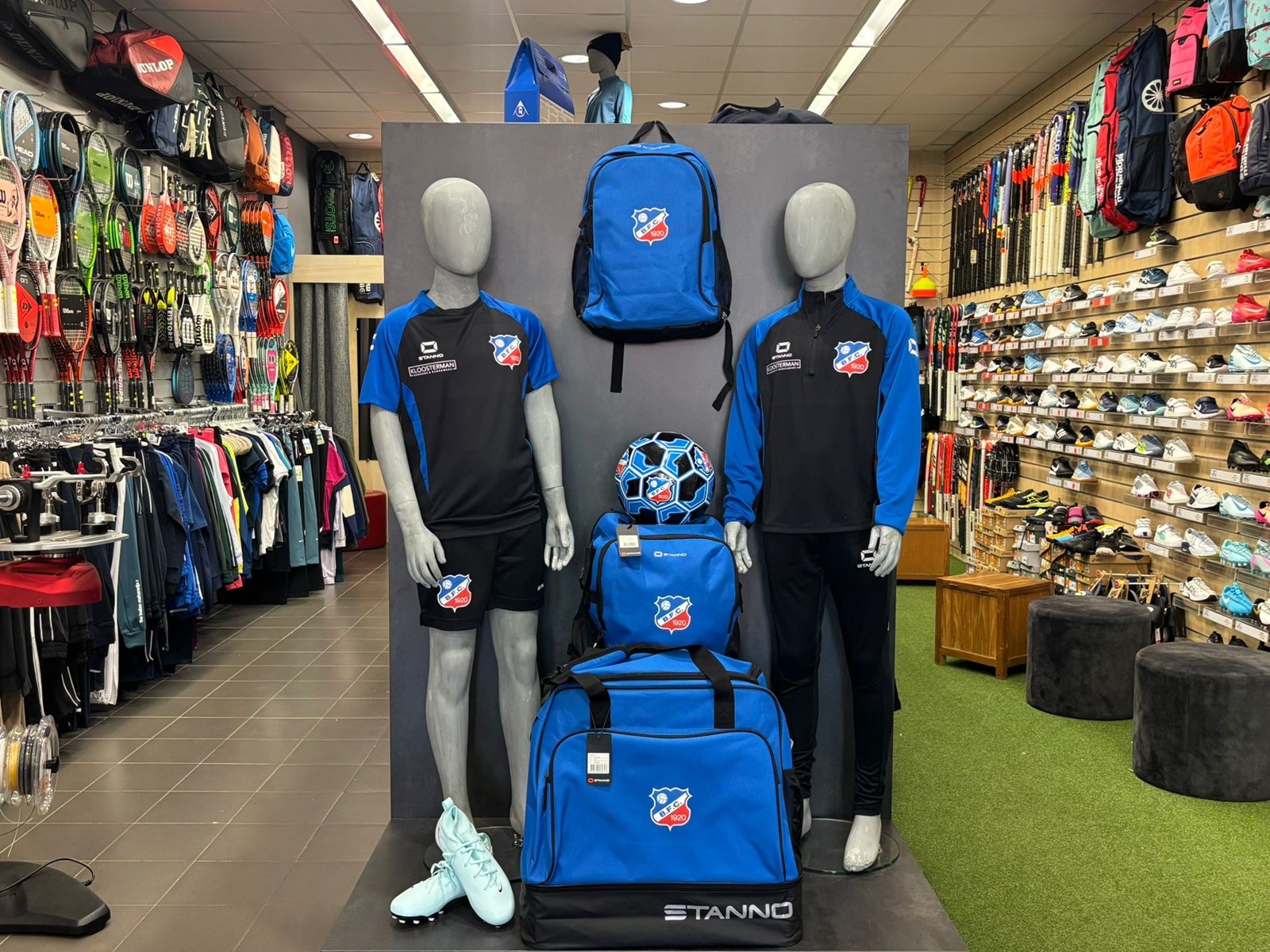 105 jaar BFC: nieuw seizoen, nieuw tenue! - Bussumse Football Club