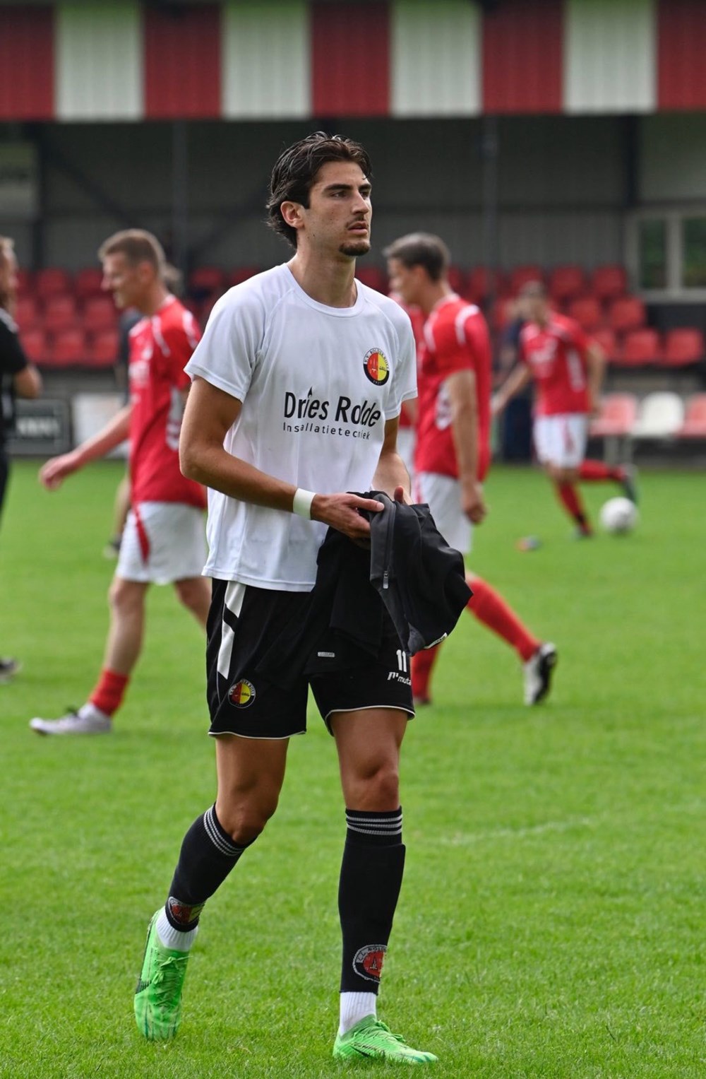 Drie versterkingen voor vlaggenschip Be Quick 1887 - Be Quick 1887