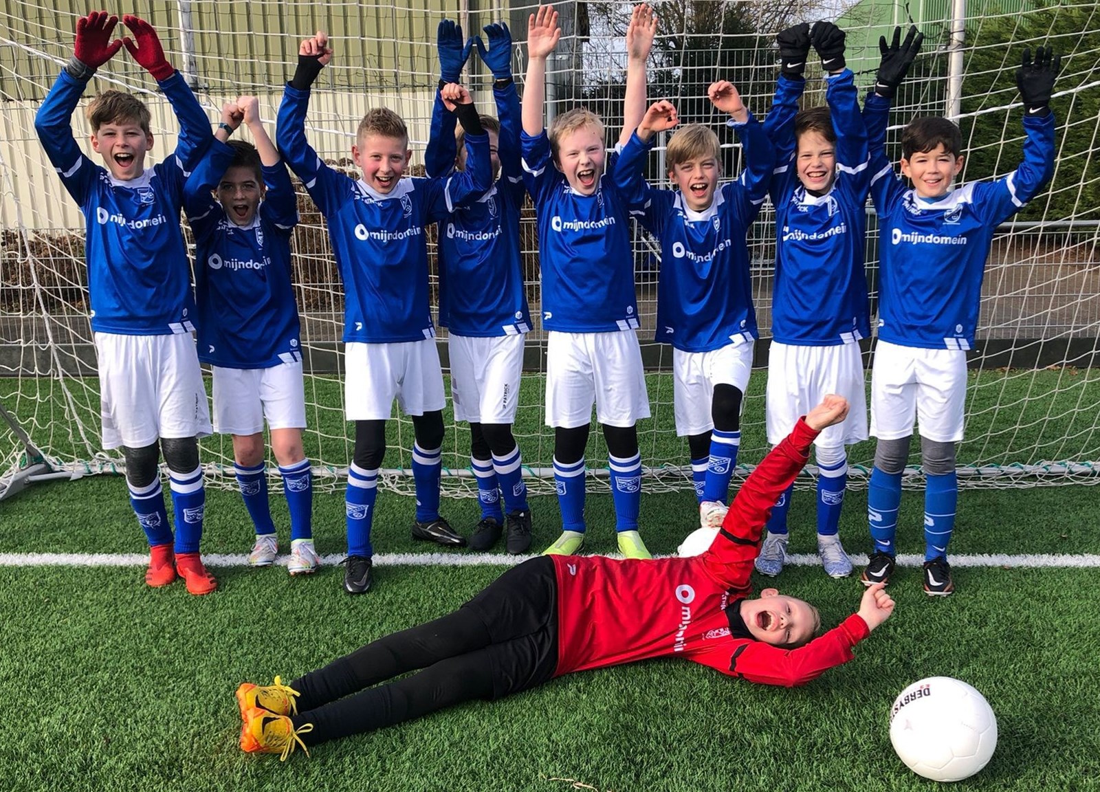 JO11 gaat er met het kampioenschap vandoor! - SV Beemster