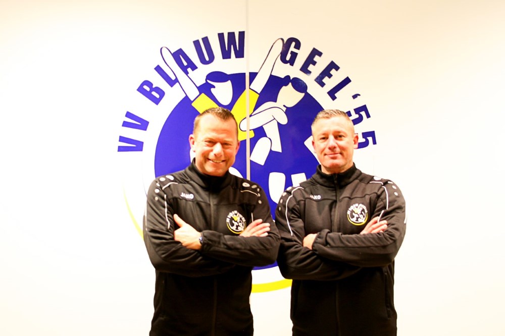 Afscheid van jeugdtrainer Edwin van den Boogaard. - Blauw Geel '55