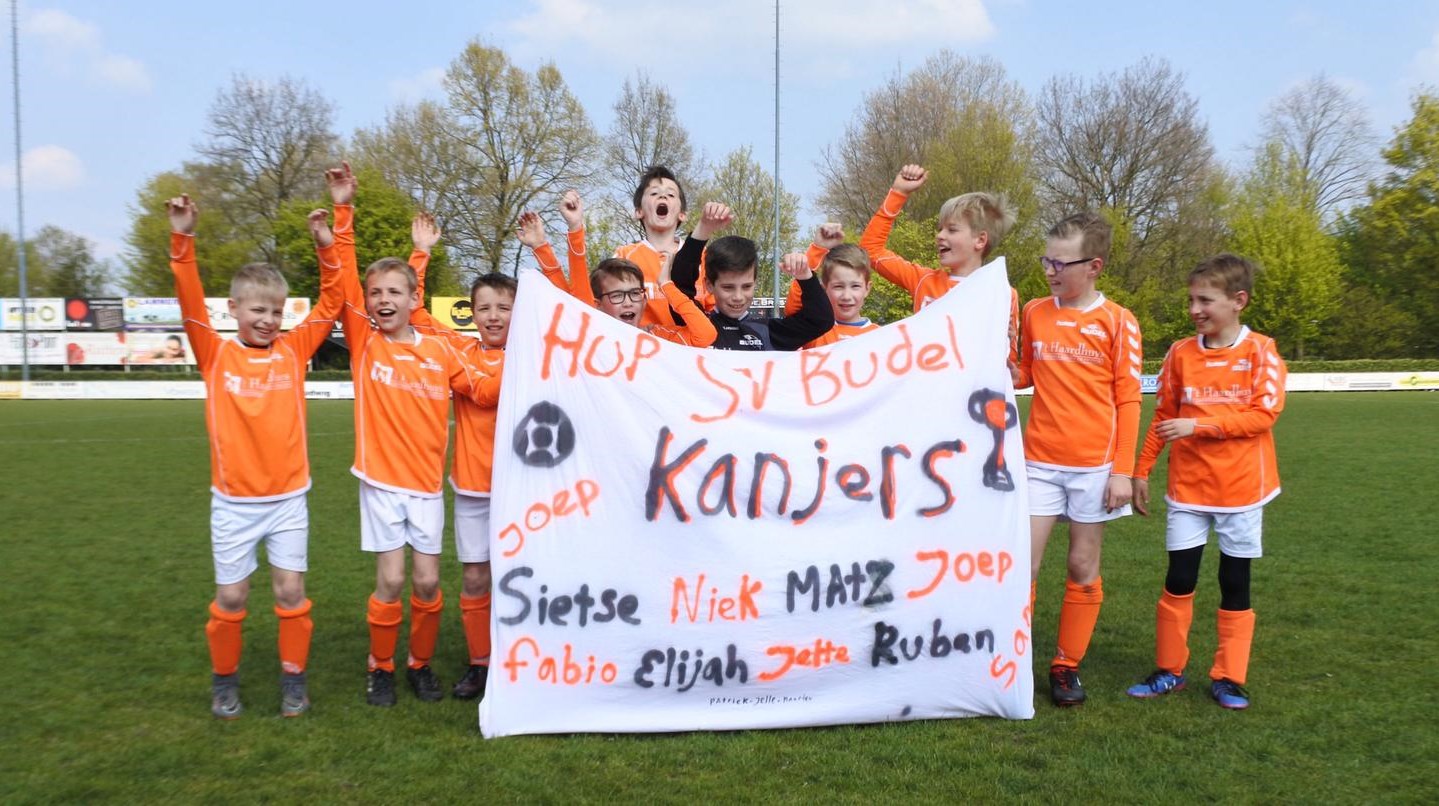 sv Budel JO11-3 is kampioen! - Budel