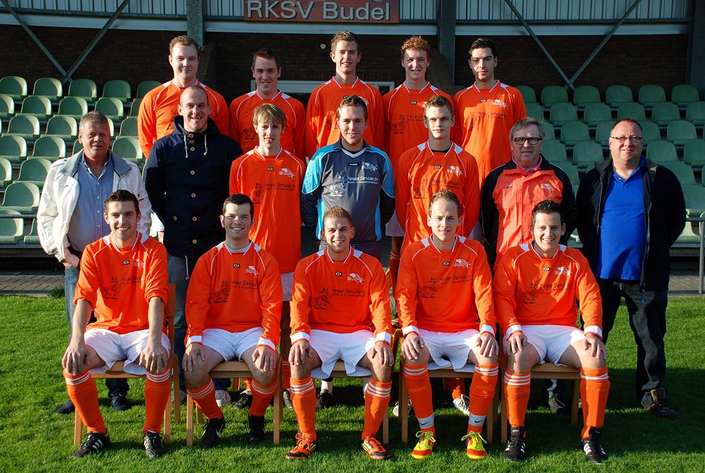 SV Budel 5 in het nieuw! - Budel