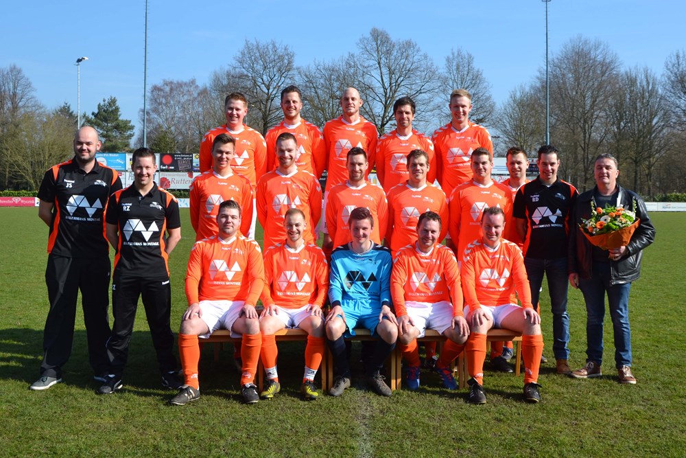 sv Budel bedankt nieuwe teamsponsoren 2017-2018 - Budel