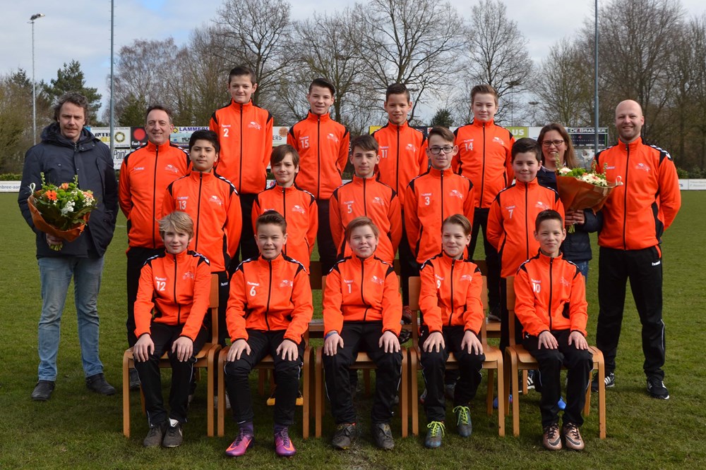 sv Budel bedankt nieuwe teamsponsoren 2017-2018 - Budel