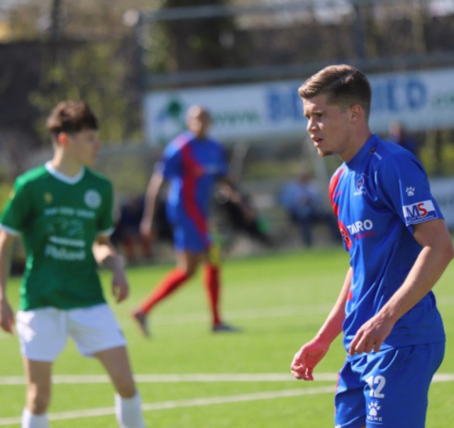 VOETBALJOURNAAL: Tim van der Hoeven gaat voor groei bij CION - Groot ...