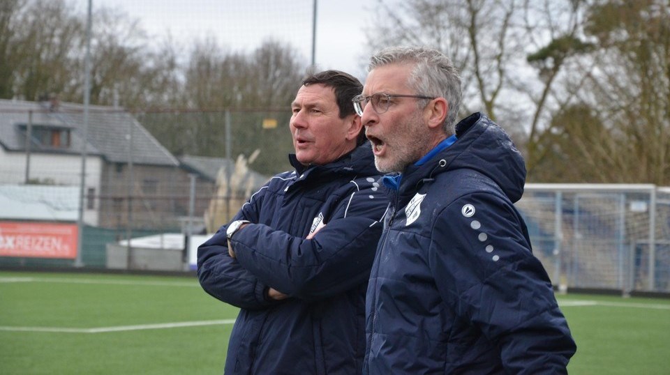Rene Trost stapt op als hoofdtrainer bij het 1e elftal. - vv Chevremont