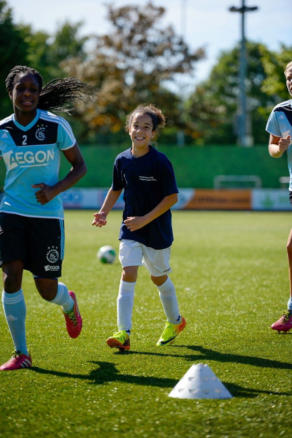 MEISJESVOETBAL VOETBAL BIJ DCG - rksv DCG