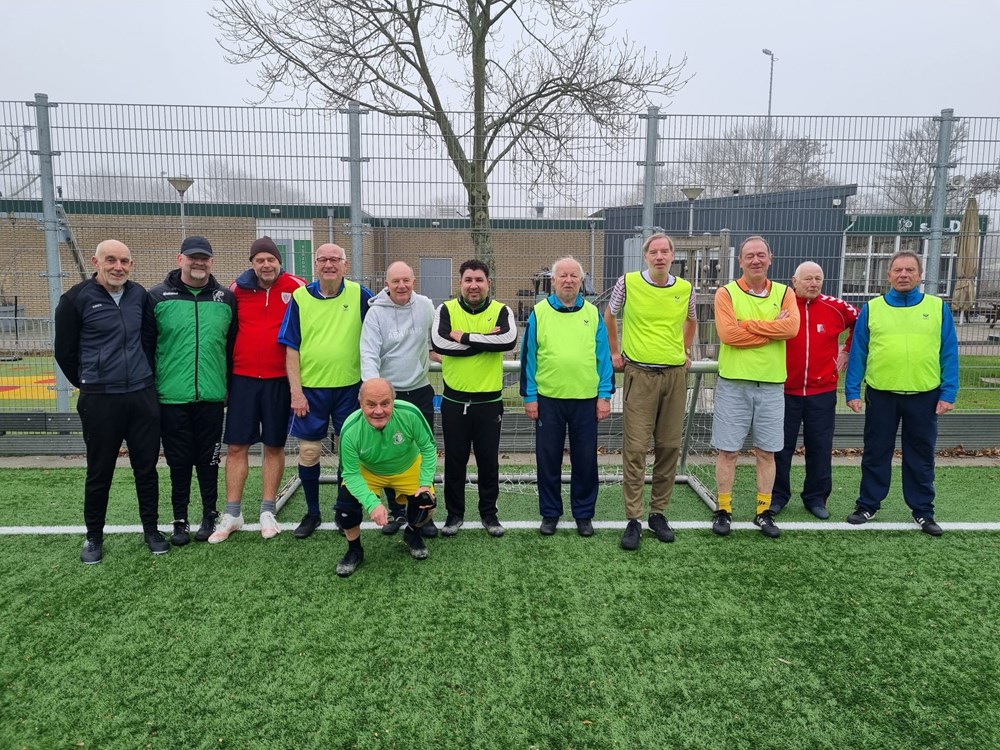 Walking Football - sv-dhl