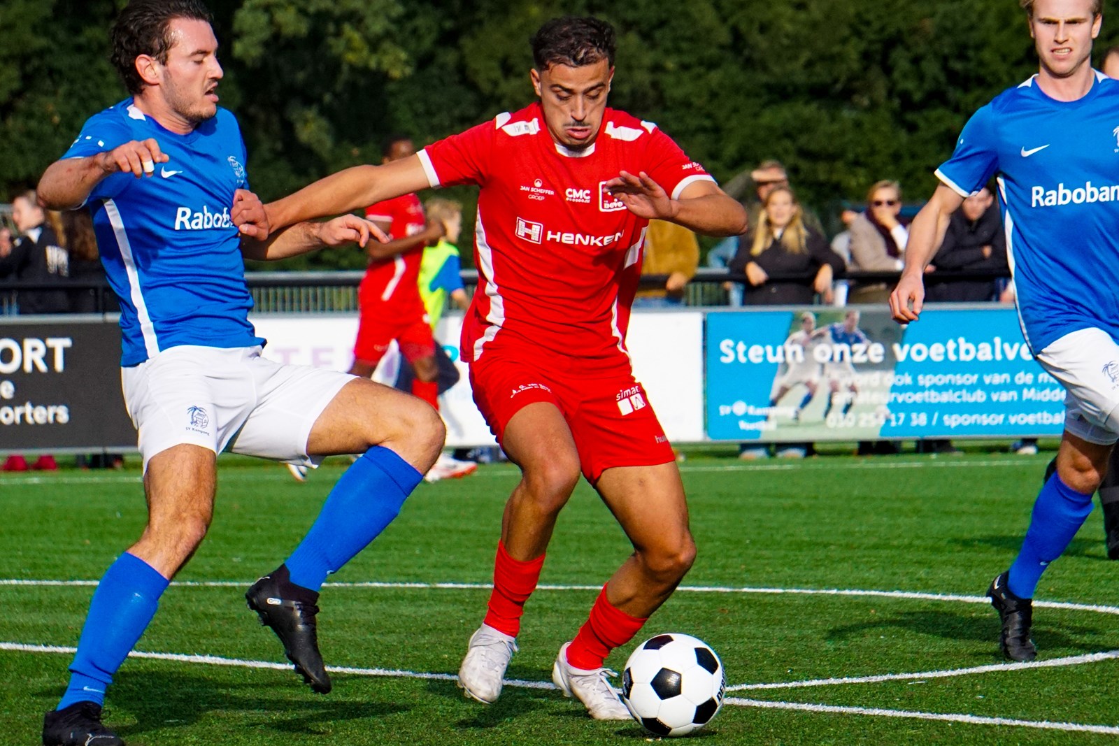 DOVO vecht zich terug na achterstand en speelt gelijk ...