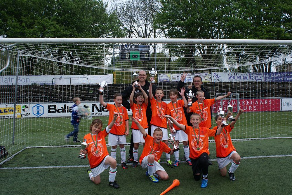 DSO E1 Kampioen !! - sv DSO