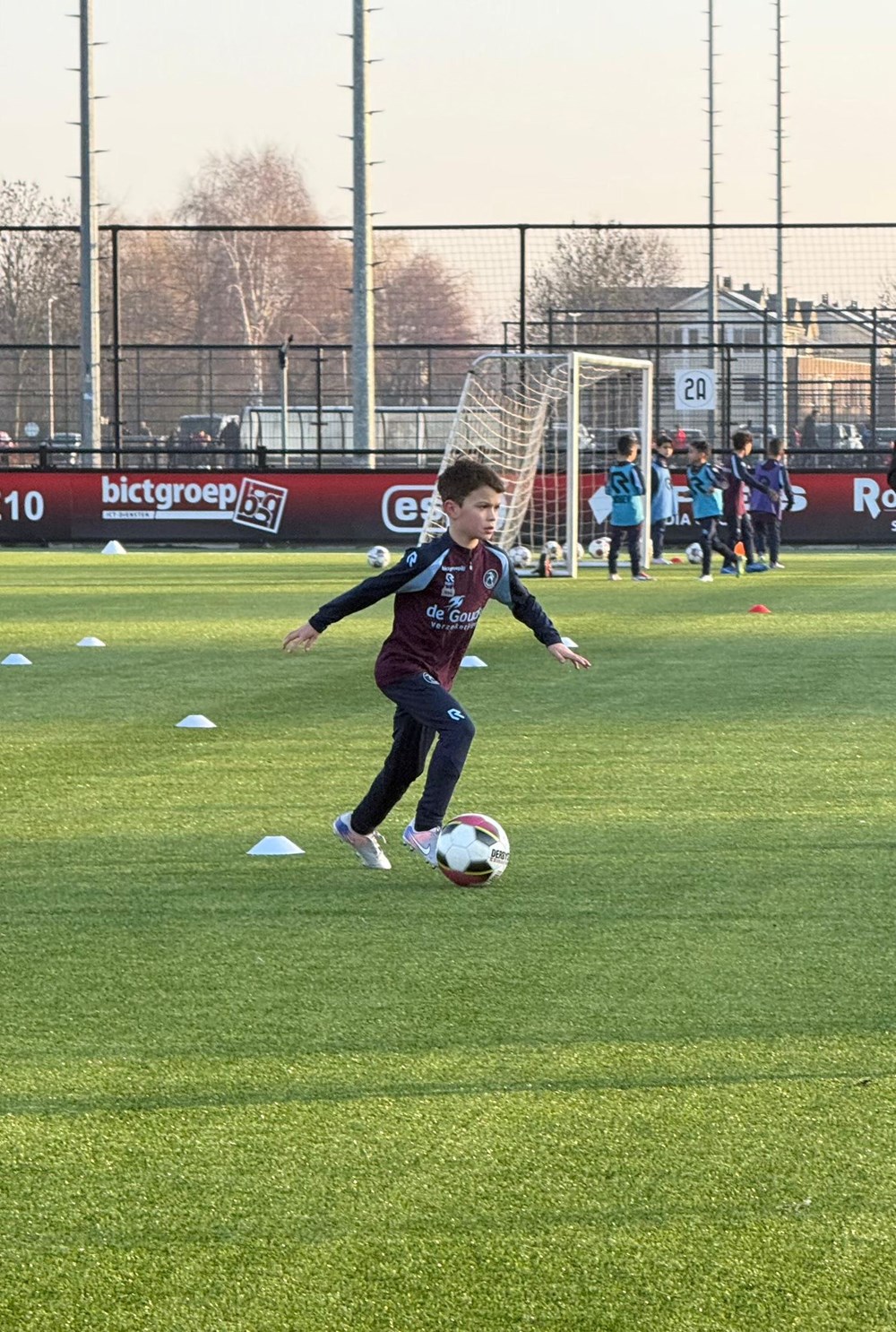 Jeugdspelers uitgenodigd - sv DSO