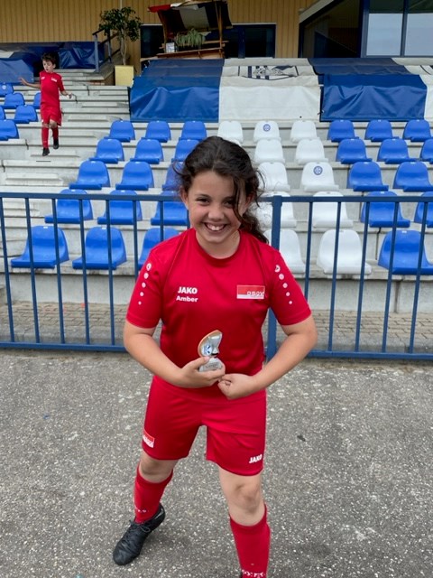 Voetbal : Pupil van de week : Amber van der Linde - DSOV