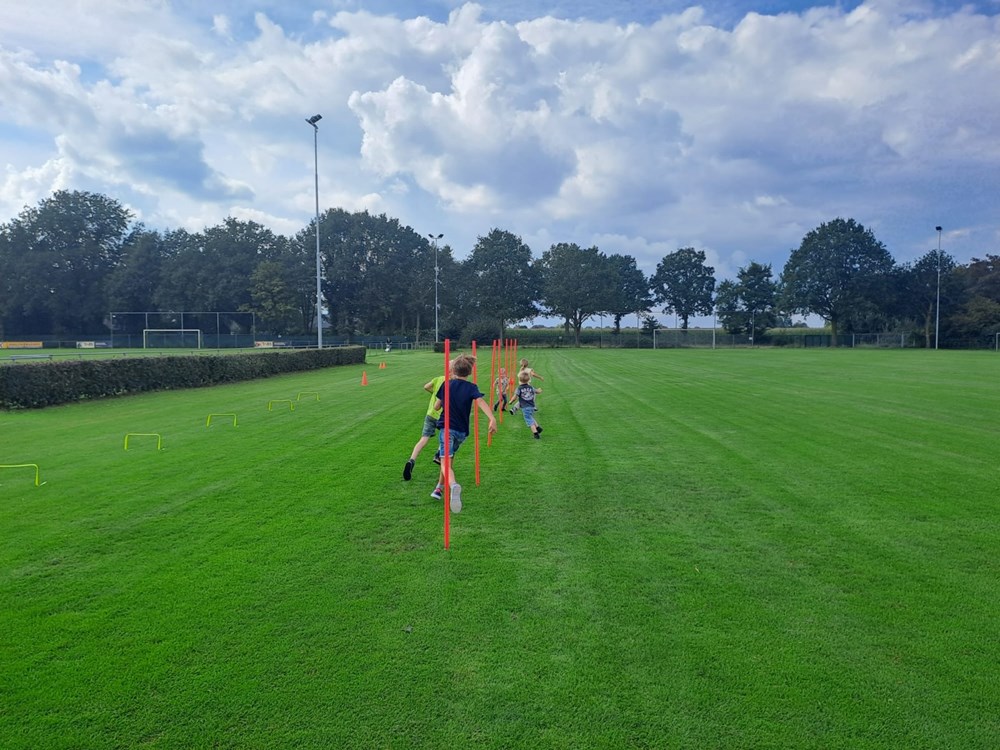 BSO De Helden bij DSV met Atletiekevenement - sv DSV Sint Anthonis