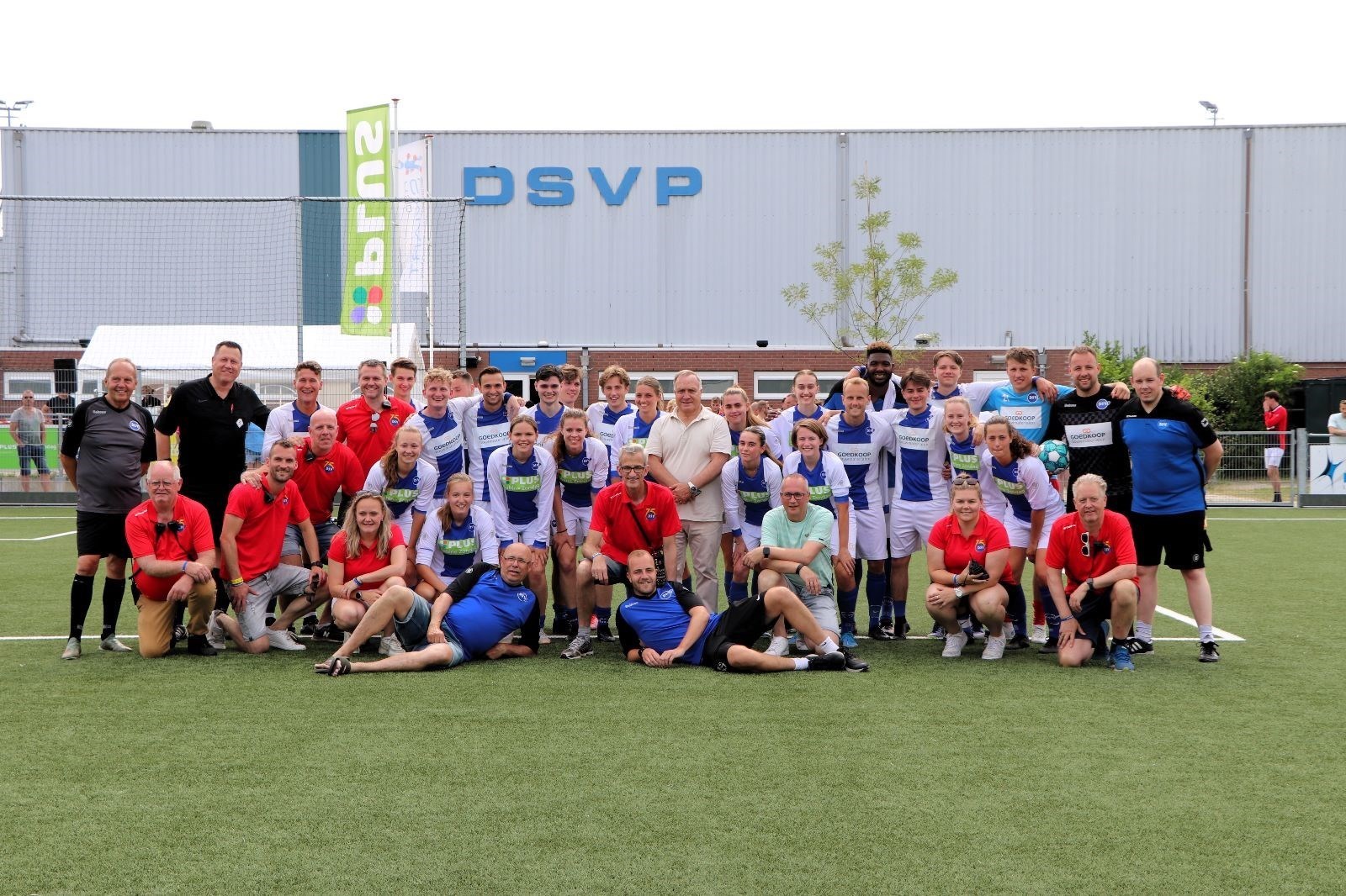 1e Impressie van de feestdag - Voetballen in Pijnacker-Nootdorp, dat doe je hier!