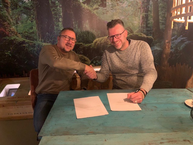 INTERVIEW Avonturia De Vogelkelder als sponsor DUNO JO11-3 - HSV DUNO