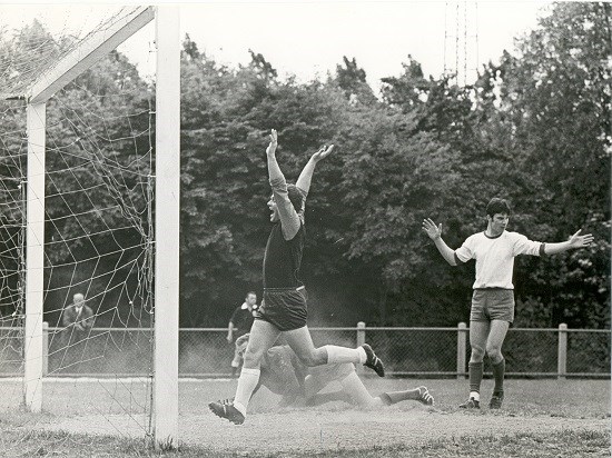 UIT DEN OUDEN DOOSCH: Sleuven in veld, juichen wonderschoon - HSV DUNO
