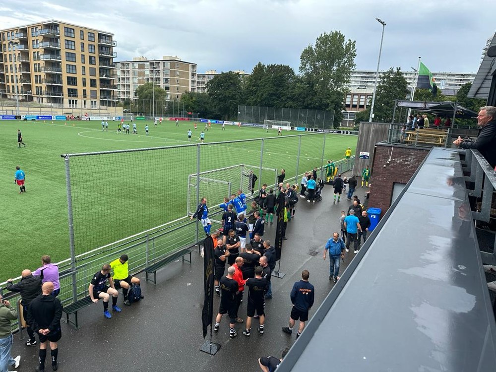 100 jaar DUNO: Veteranen vliegen er vrolijk in - met feest na - HSV DUNO