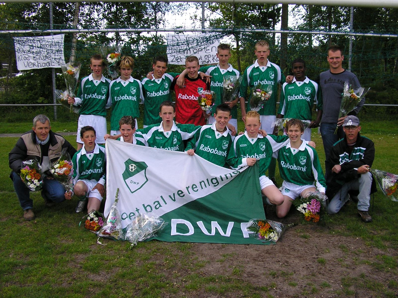 D.W.P. terug in de tijd - vv DWP