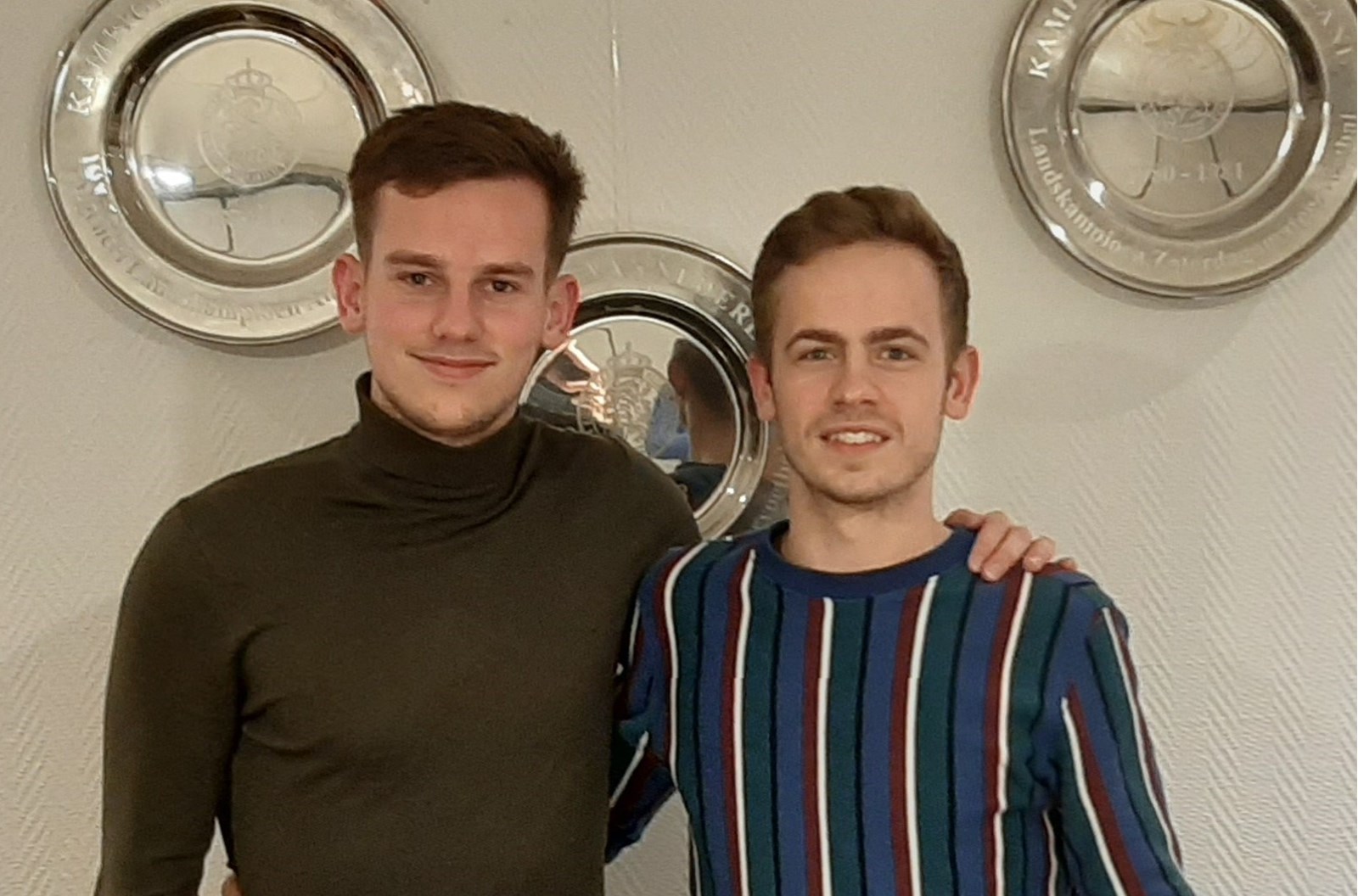 Frank en William Jansen tekenen bij! - De officiële website van vv DOS ...