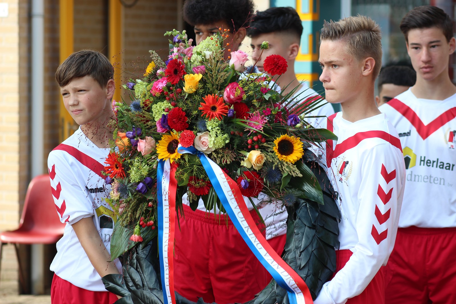 Airborne-wedstrijd RKSV Driel tegen de 6e Parachutistenbrigade - RKSV Driel