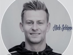 Nick Schippers is volgend seizoen trainer van DVS33 Ermelo O19-1. - DVS ...