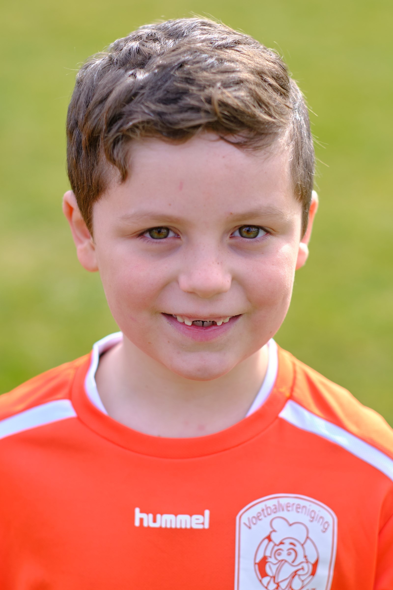 V.v. Emst JO8 speler Seb Boeve mag komende zondag 19 maart, aan de hand ...