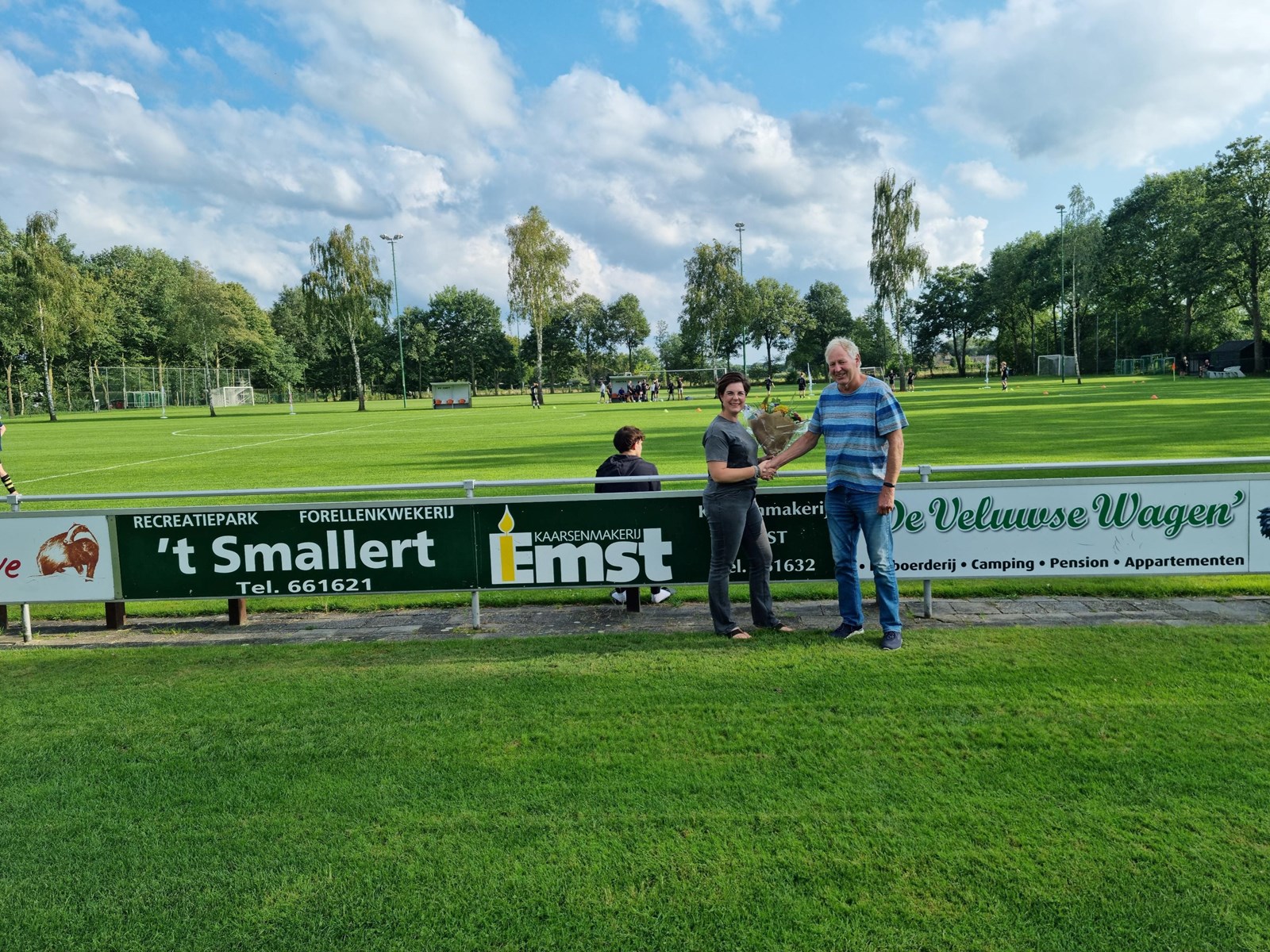 V.v. Emst sponsor in de SCHIJNWERPERS: '' 't Smallert Forellenkwekerij ...