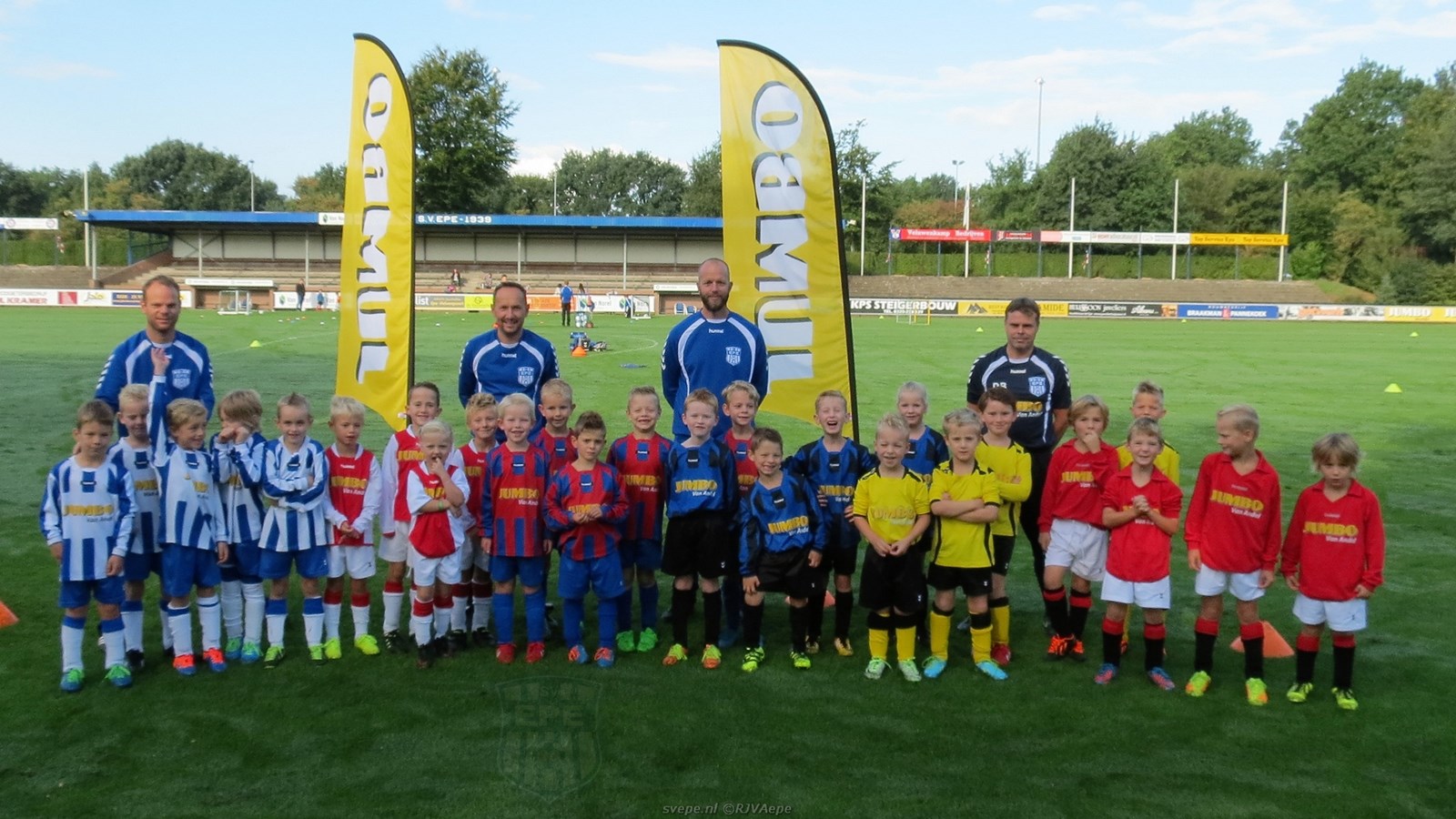 Start SV Epe 4x4 JUMBO Van Andel Champions League en de SV Epe ...