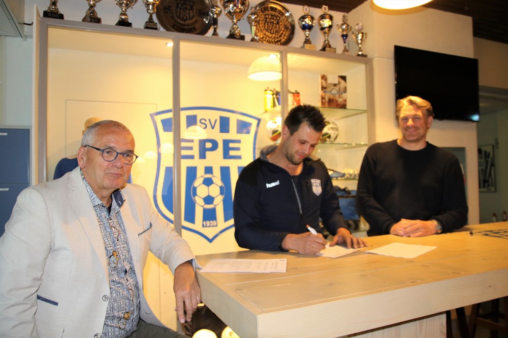 SV Epe verlengt contracten. - SV Epe