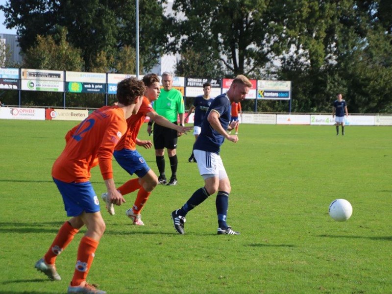 Erp pakt drie fijne punten tegen VOAB - Voetbalvereniging RKVV Erp