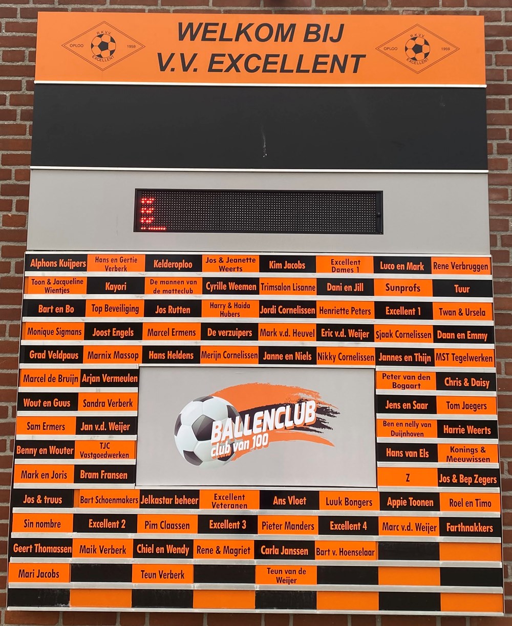 Vernieuwing ‘club van 100’ bord - Excellent