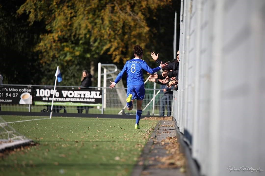 FC Suryoye legt voor rust basis voor eerste winst - FC Suryoye