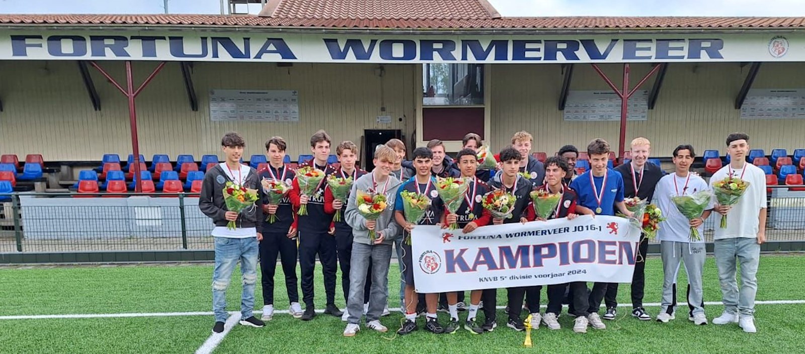JO16-1 overtuigend kampioen in Hoorn - SV Fortuna Wormerveer