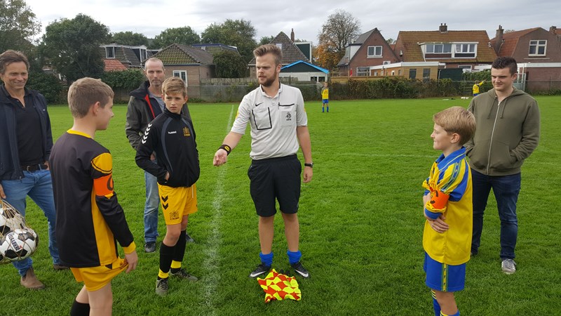 SC Franeker JO13-3 op stoom tegen SC Bolsward JO13-5 - SC Franeker