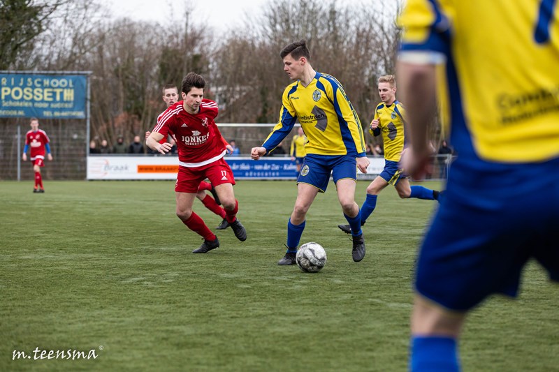 SC Franeker speelt gelijk tegen Sneker 'bus' - SC Franeker