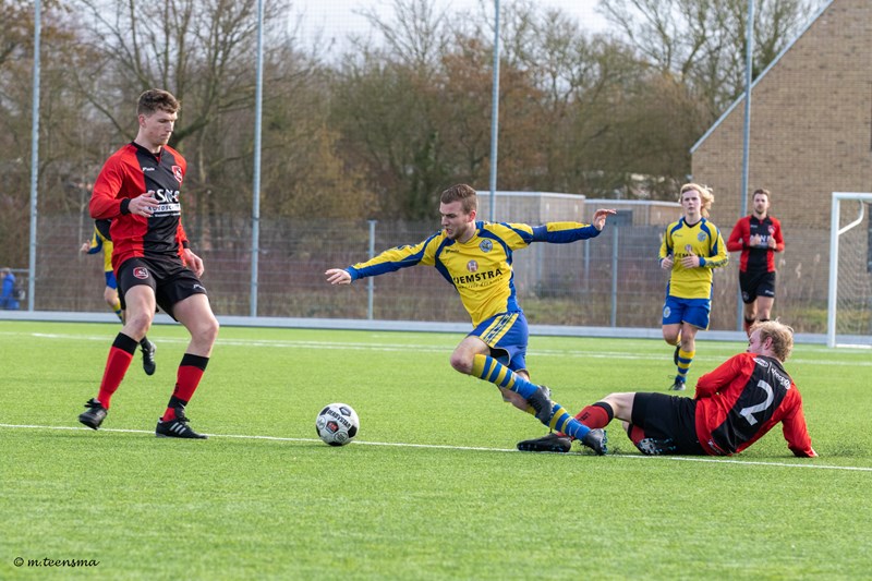 SC Franeker nieuwe koploper na zege in extremis. - SC Franeker