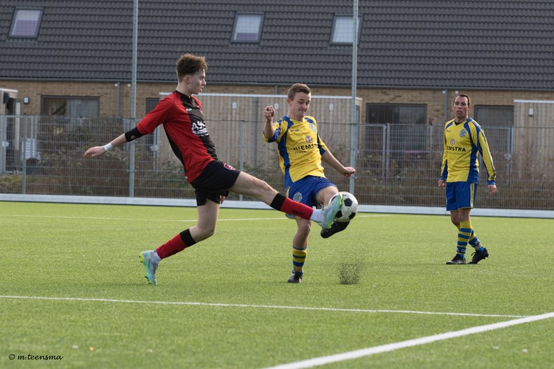SC Franeker nieuwe koploper na zege in extremis. - SC Franeker