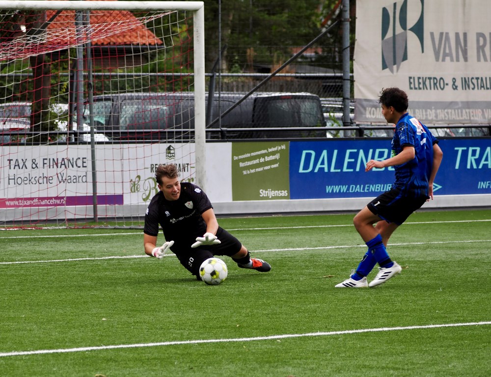 ’s-GRAVENDEEL EN BERGAMBACHT DELEN DE PUNTEN (het wedstrijdverslag) - v ...